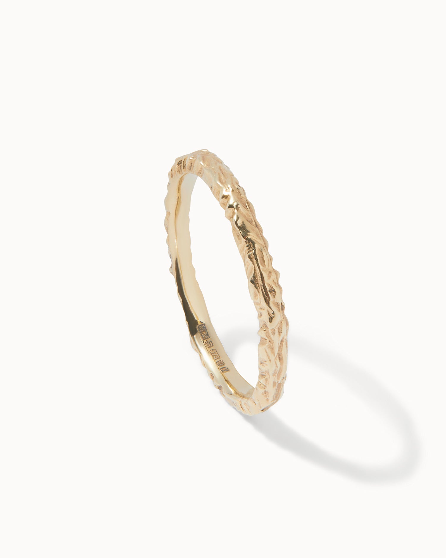 Solid Gold Etched Ring | King's Cross